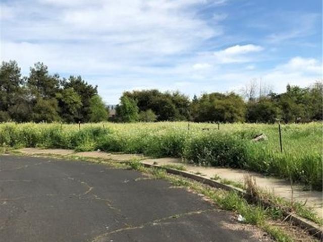 77 Paula Ct, Oroville, CA 95965
