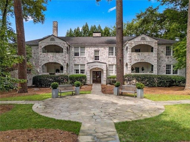77 Peachtree Memorial Dr NW Apt 2, Atlanta, GA 30309
