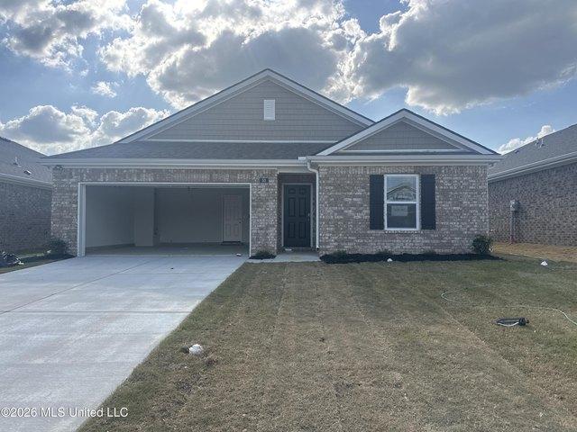 77 Pine St, Byhalia, MS 38611