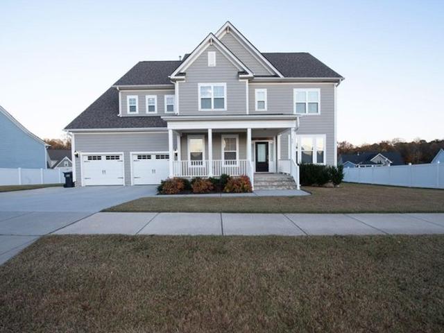 77 Ravensworth Dr, Garner, NC 27529