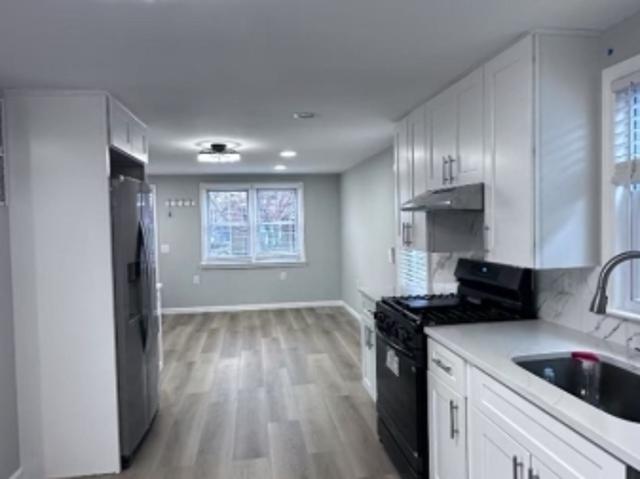 77 Rector St