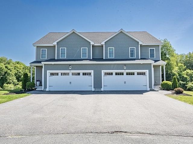 77 Riverside Dr Unit 77, Lakeville, MA 02347