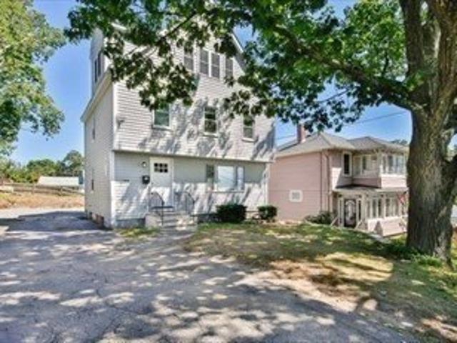 77 Rock Glen Rd, Medford, MA 02155