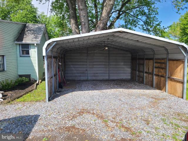 77 S Zinns Mill Road