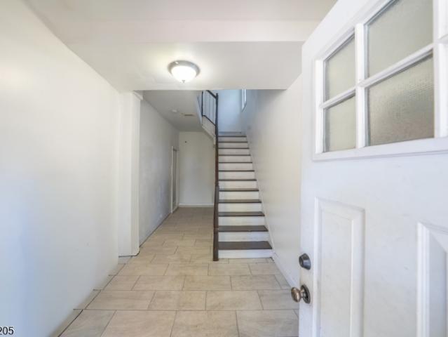 77 S 16Th St