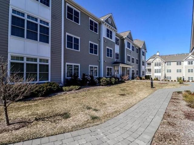 77 Sunset Ln #115, Ridgefield, CT 06877