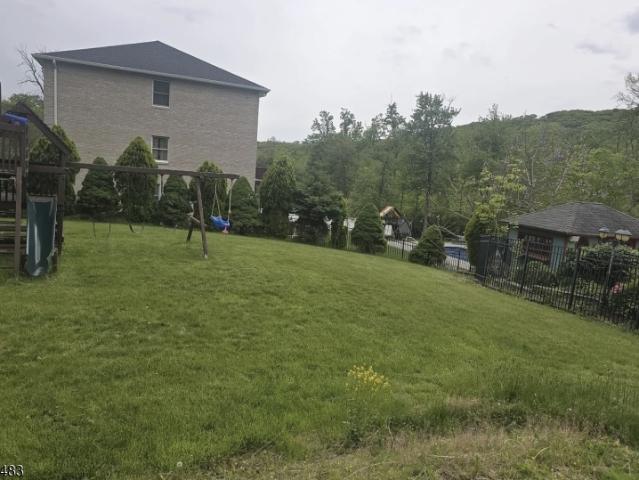 77A Taylortown Rd