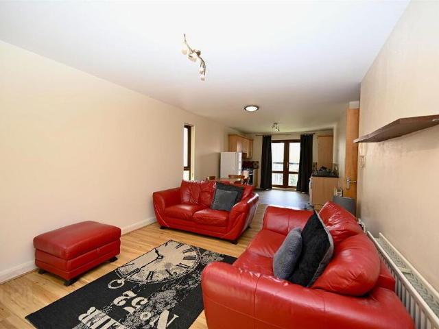 77c Heath Lodge Drive, Belfast, BT13 3WL