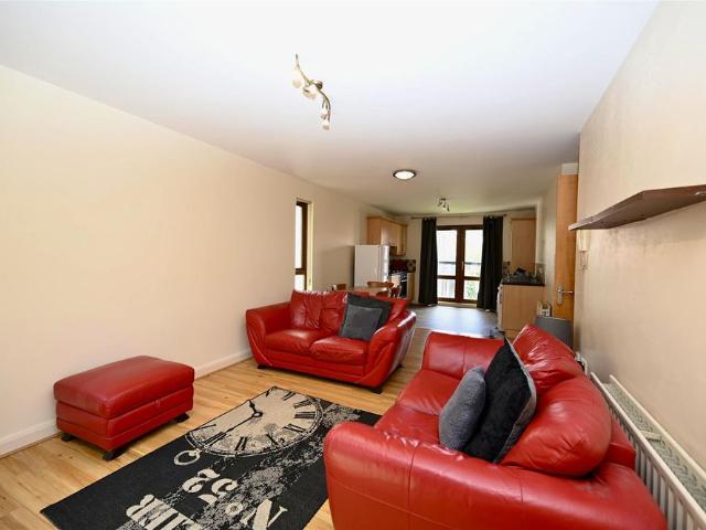 77c Heath Lodge Drive, Belfast, BT13 3WL