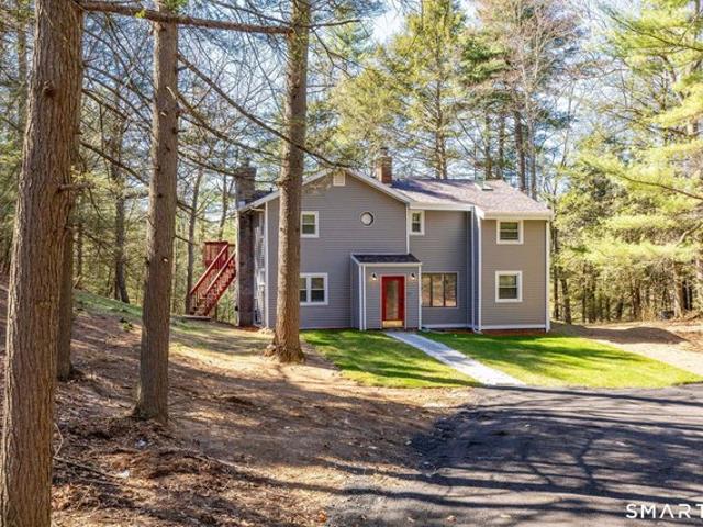 77 R Old Stagecoach Rd, Granby, CT 06035