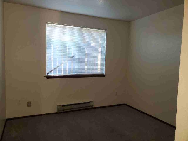 77th & Burgess ST W 2 Bedroom Apartment for Rent at 5810 5810 to 5816 77th ST W & 7706 7712 Burgess St W, Lakewood, WA 98499 Lakeview