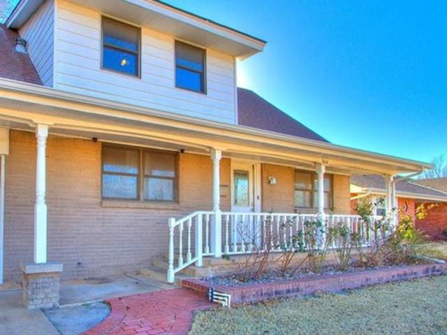 7404 NW 27th St, Bethany, OK 73008