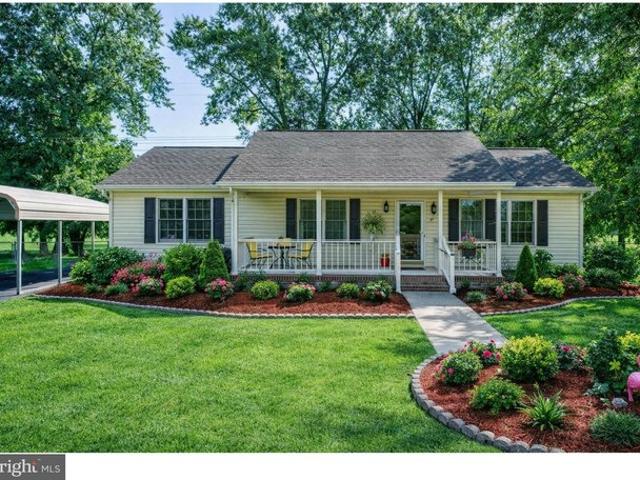 7404 N Katie Dr, Fredericksburg, VA 22407