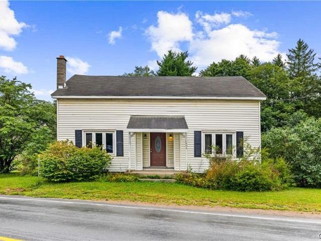 7404 Camroden Rd, Rome, NY 13440