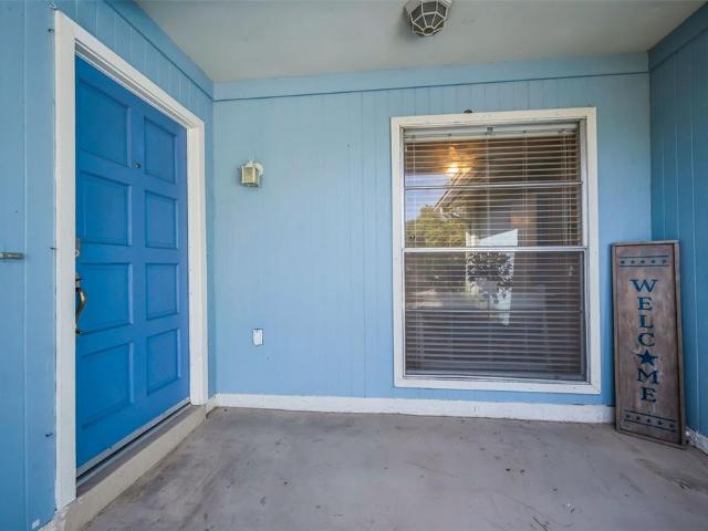 7404 Clearview Dr, Tampa, FL 33634 | MLS #TB8447