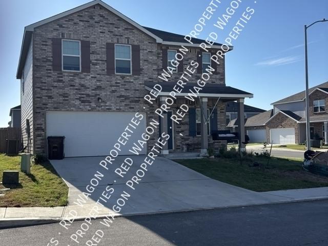 7404 Cottontail Clf, 4 beds, 2 full and 1 half baths