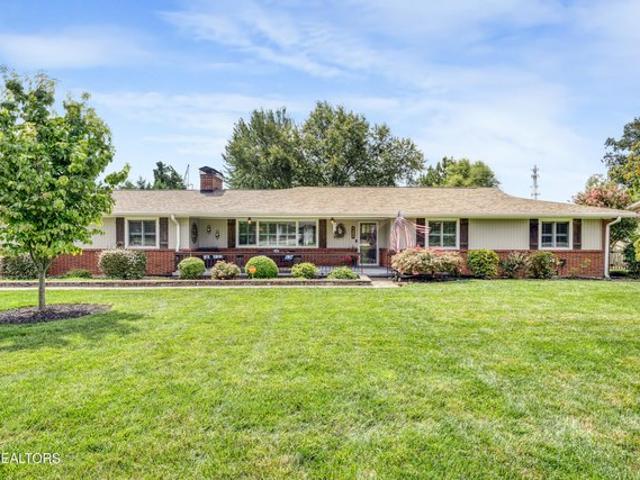 7404 Sheffield Dr, Knoxville, TN 37909