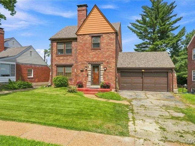 7405 Huntington Dr, Saint Louis, MO 63121