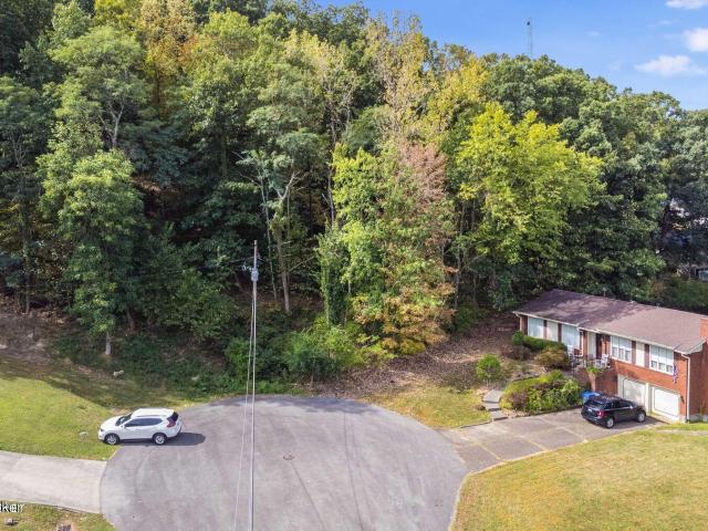 7406 Chant Ct