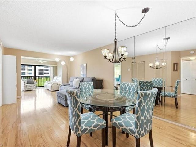 7406 Lake Breeze Dr Apt 218, Fort Myers, FL 33907