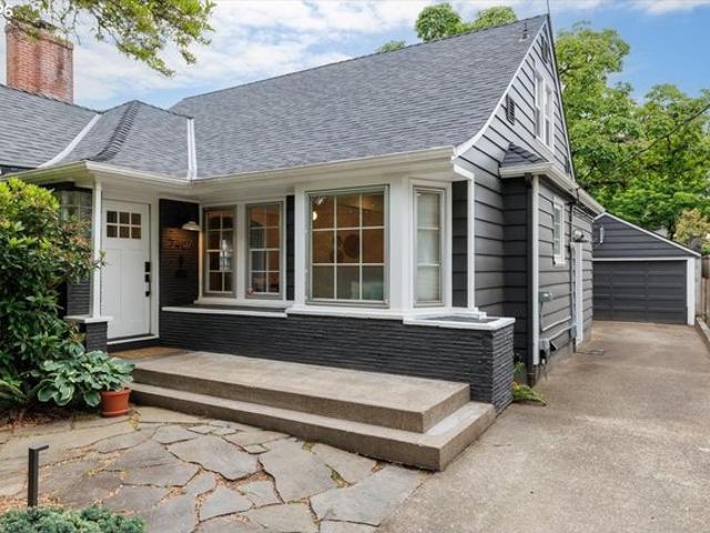 7407 SE 30th Ave, Portland, OR 97202