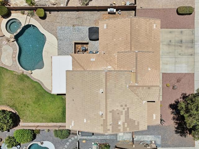7407 w honeysuckle drive