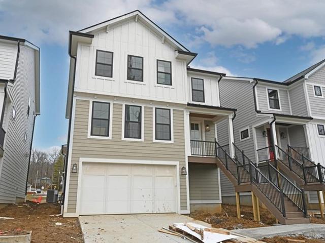 7408 Orchard St, Columbia Township, OH 45227