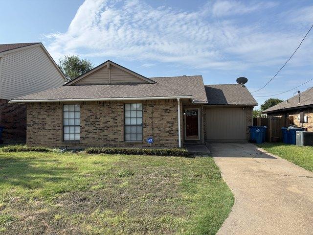 7408 Catamaran Dr, Rowlett, TX 75088