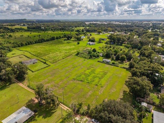 7408 Hylan St, Zephyrhills, FL 33541