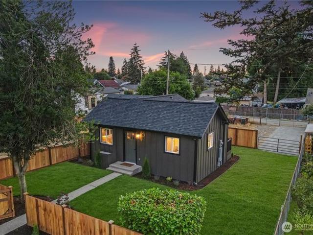7408 S D St, Tacoma, WA 98408