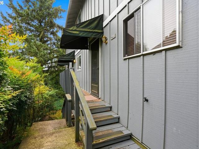 7408 S Virginia Ave, Portland, OR 97219