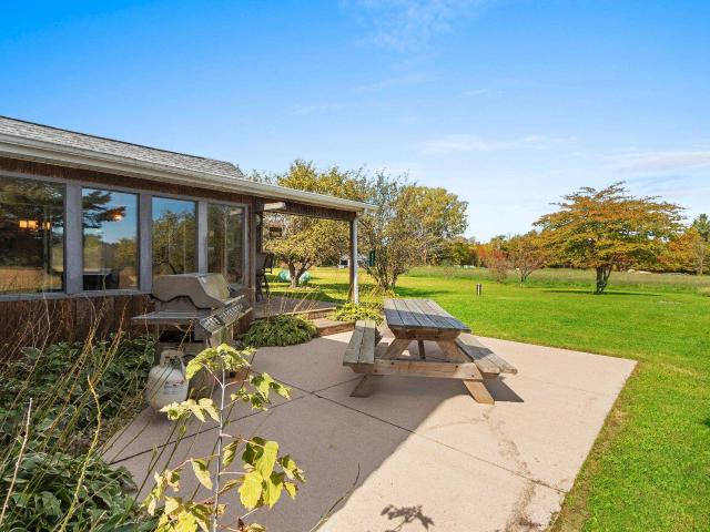 7408 TRAIL Road