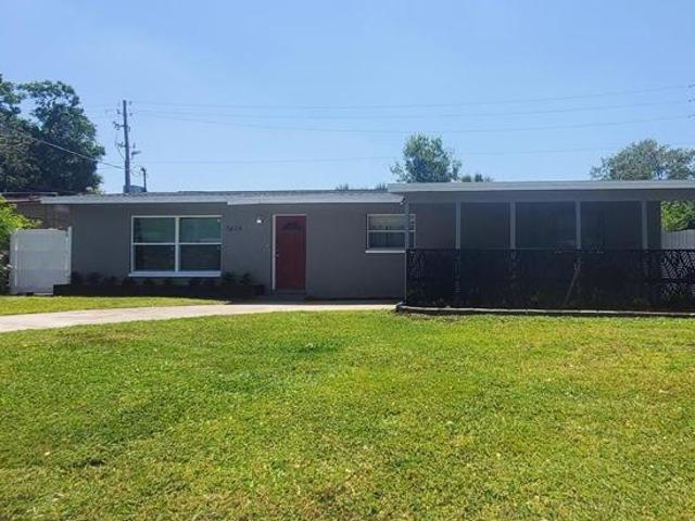 7409 Manchester Ln, Tampa, FL 33619