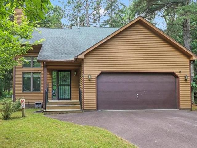 7409 Forest Dr, Minocqua, WI 54548