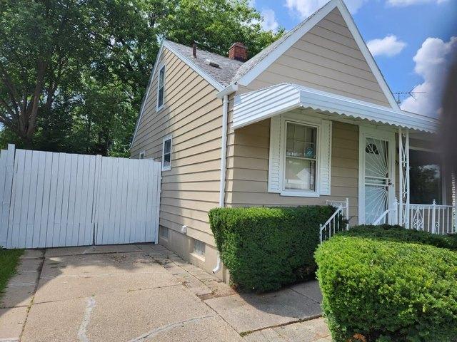 7409 Grandville Ave, Detroit, MI 48228