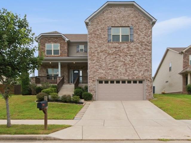 7409 Holly Leaf Way, Fairview, TN 37062