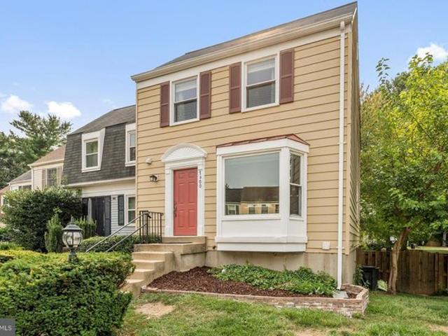 7400 Meadowleigh Way, Alexandria, VA 22315