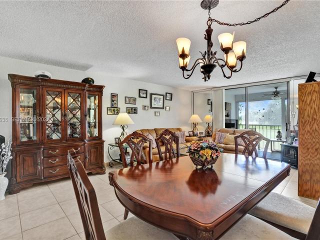 7400 NW 18th St, Unit 204, Margate, FL 33063 | MLS #A11980
