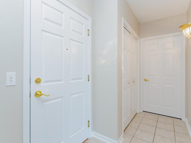 7400 n lincoln avenue # 511