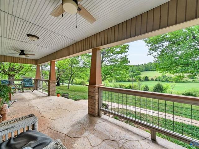 7400 Franks Ferry Rd, Walling, AL 35857