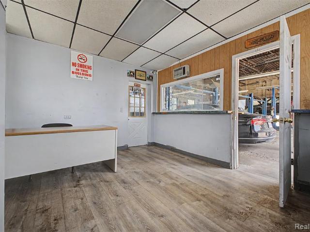 7400 Greenfield Road