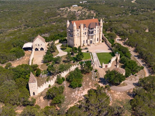 7400 Park Road 4 S, Burnet, TX 78611 | MLS #3972 | Compass