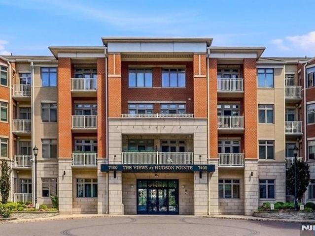 7400 River Rd Apt 217, North Bergen, NJ 07047