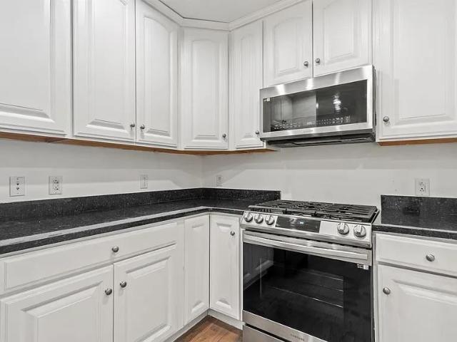 7400 River Rd # 442