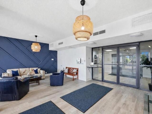 7400 Sun Island Drive S Unit 412, South Pasadena, US, FL