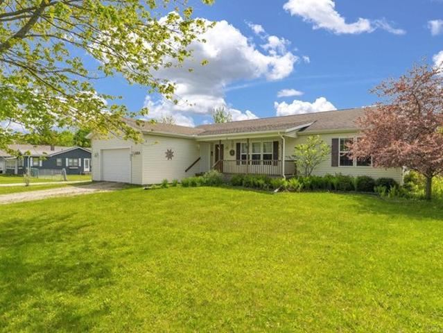 7400 Woodbine Rd, Lexington, MI 48450