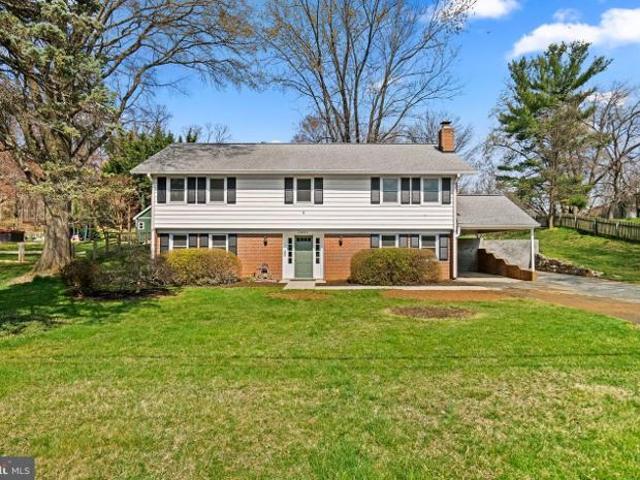 7401 Miller Fall Rd, Derwood, MD 20855