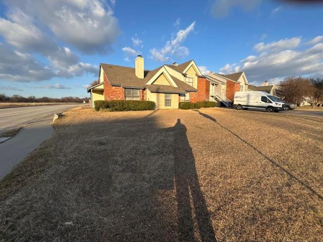 7401 Bogart Dr, North Richland Hills, TX 76180 | Compass