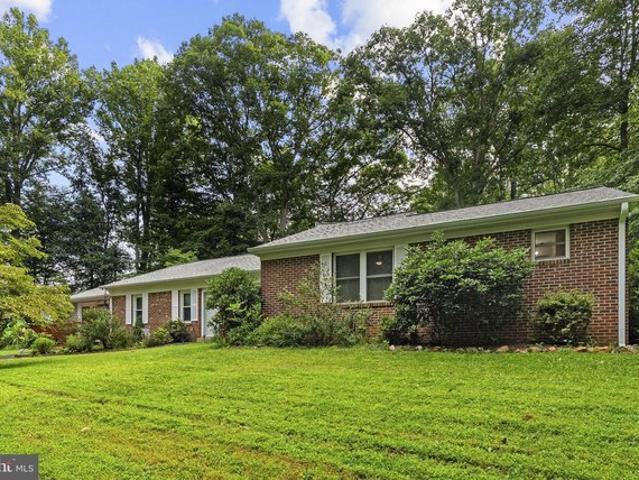 7401 Little Ct, Warrenton, VA 20187