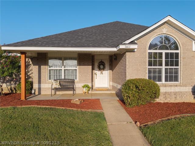 7401 Red Pine